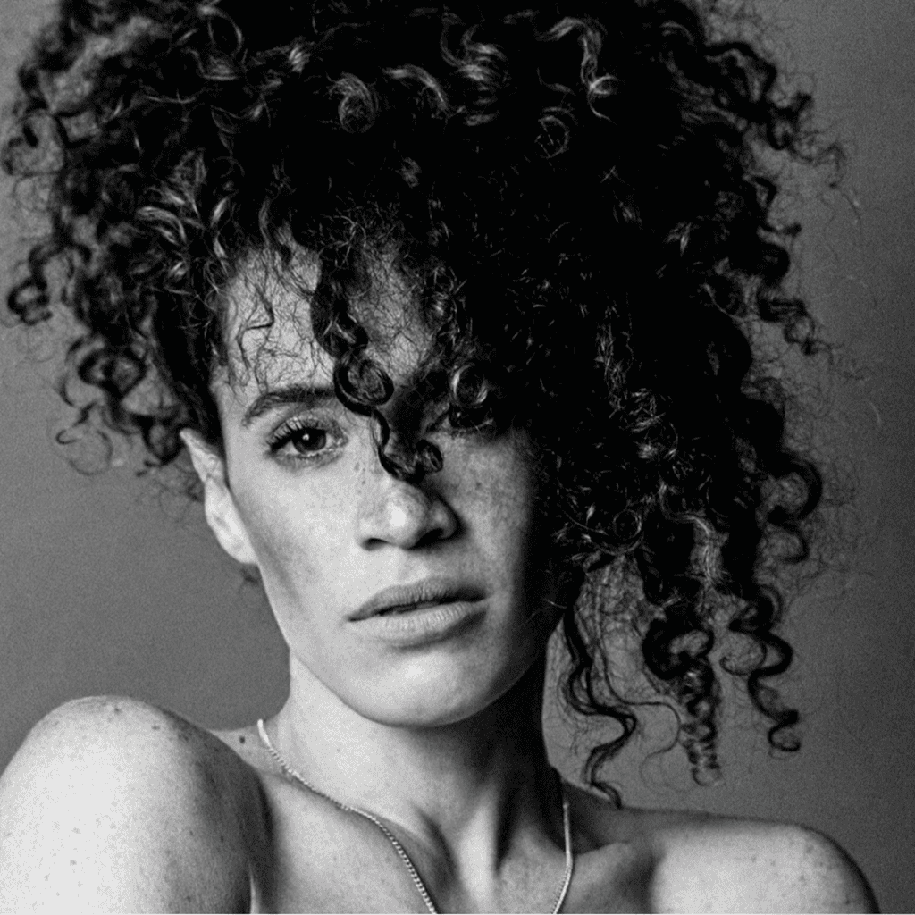 CARMEN SMITH - Alive Garden Party